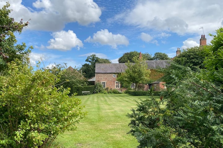 Dairy Cottage - Malton