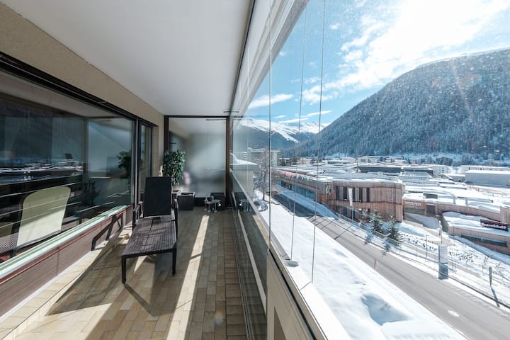 Modern 2-bedroom Alpine Apartment In Davos Platz - Klosters-Serneus