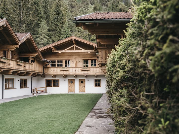 Vaya Achensee Three Room Apartment Superior - Pertisau
