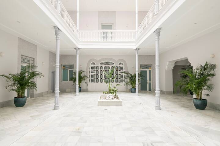 Urban Palace - Apartment In Sanlúcar De Barrameda - Sanlúcar de Barrameda