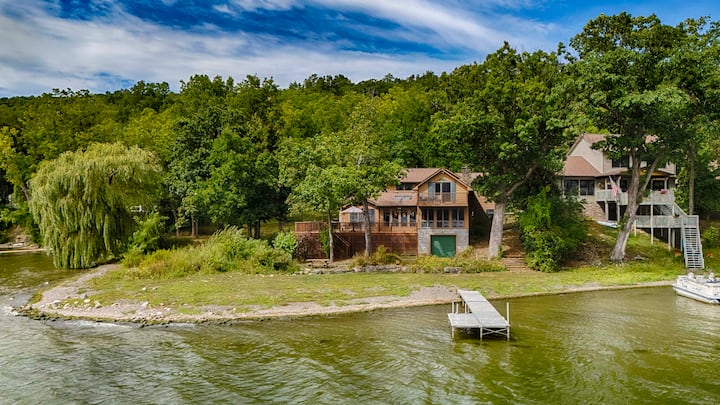 Sunshine Daydream - 300 Feet Of Natural Shoreline! - Finger Lakes, NY