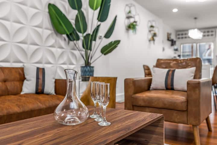 Stadium District Rooftop, Movie Lounge & Game Room - Philadelphia, PA
