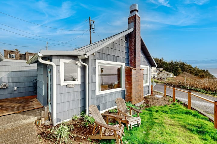 2br Quaint Ocean View Cottage - Grill & Fireplace - Short Beach, OR