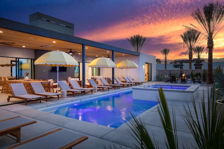 Gated La Quinta Villa  Pool + Spa | Sleeps 16 - La Quinta, CA