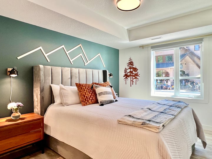 Downtown! Mountain View! New! Free Parking! 2b&2b - Canmore
