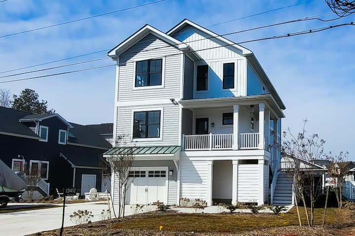 Brand-new, Dog-friendly 4br With Chef's Kitchen - Ocean City, MD