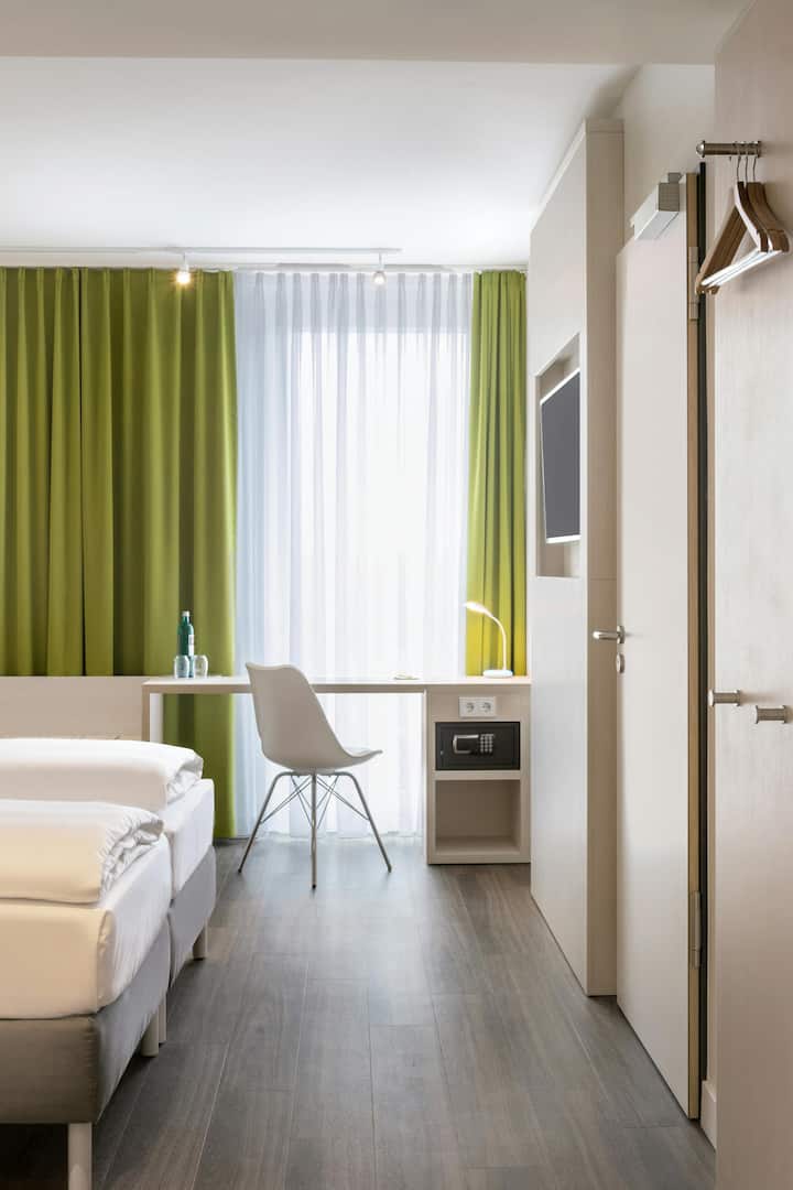 Don’t Miss Old Town & The Gutenberg Museum - Wiesbaden