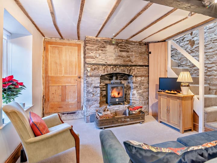 2 Bed In Brecon (92729) - Brecon