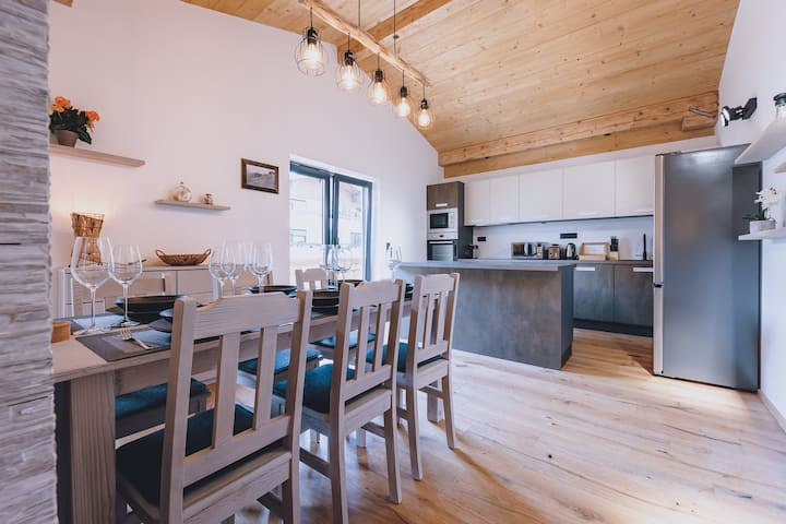 Premium Apartments Areit - Penthouse, Sauna - Zell am See