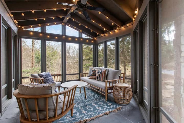 Lakescape | 4 Br | Rec Space - Saugatuck, MI