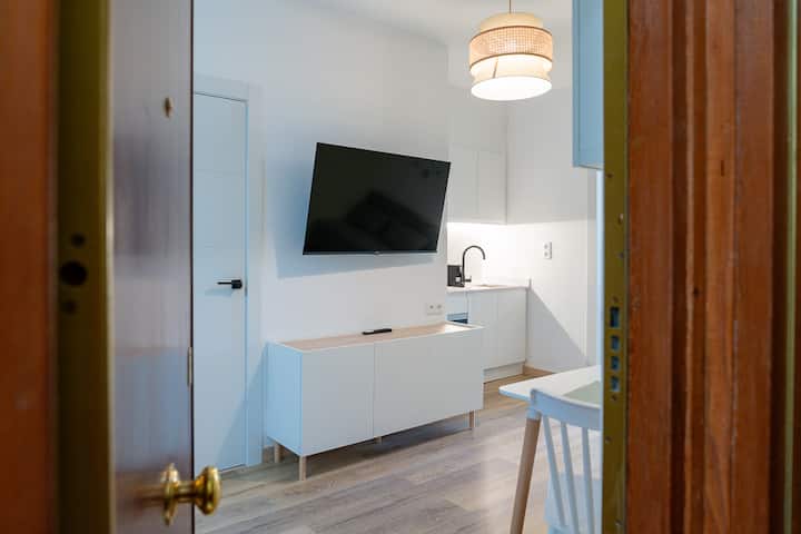 Eixample | Wifi | Tv | Micro-ondes | Climatisation - Santa Coloma de Gramenet
