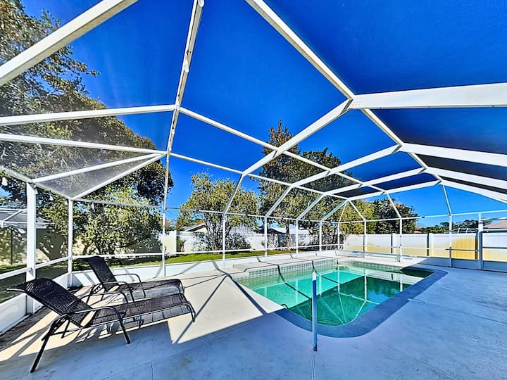 Summer Daze | Pet Friendly, Private Pool! - Palm Coast, FL