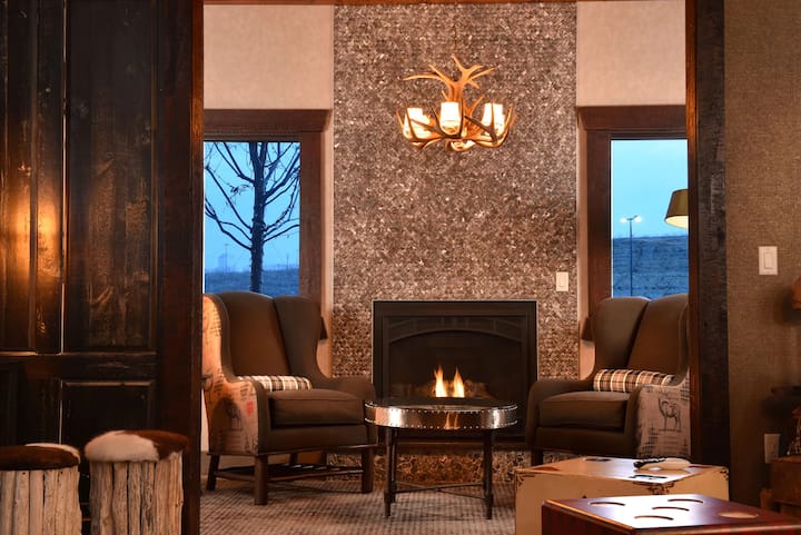 Extended Stay King Suite, Stoney Creek | 2 Units - Broken Arrow, OK