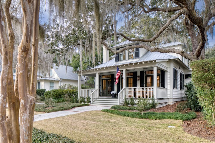 Southern Cottage W/porches & Double Bunk Room - Bluffton, SC