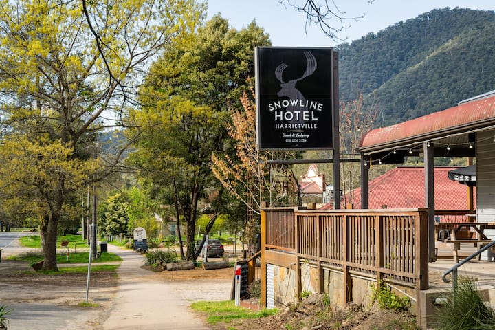 Standard Queen - East - Mount Hotham