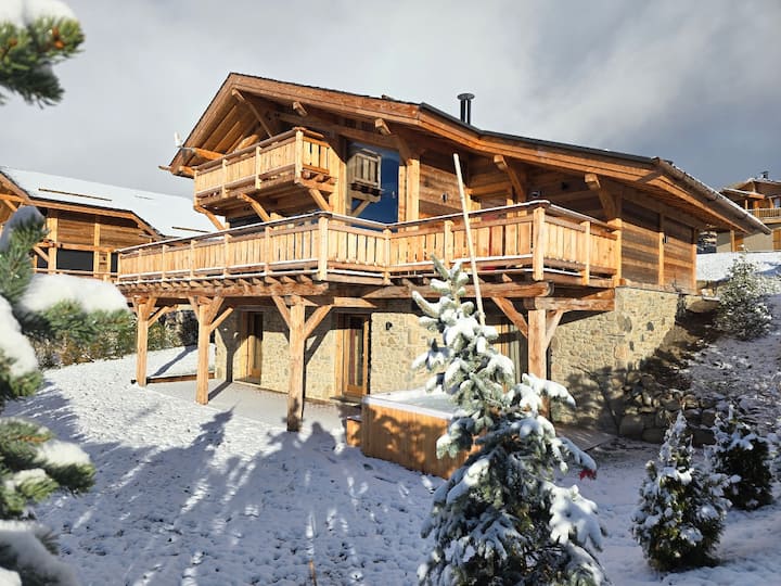 Chalet "Bliss" Jacuzzi & Vue - Mont-Louis