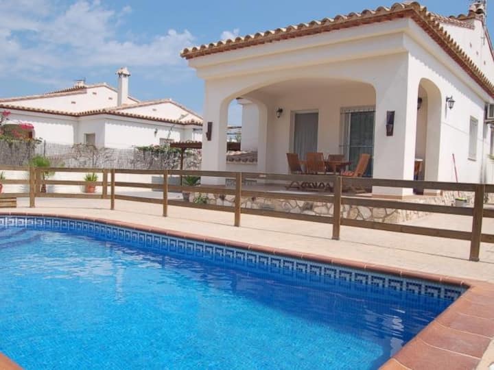 Casa Lorena Avec La Piscine Privée - Riumar