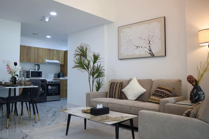 Opluent 2br Masdar | Pool & Parking Access. - Abu Dhabi