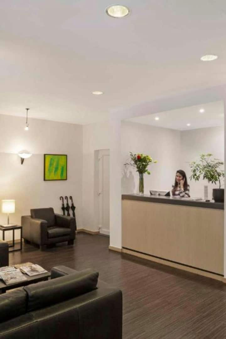 Cosy Double Room In The Heart Of Bruxelles - Brussels