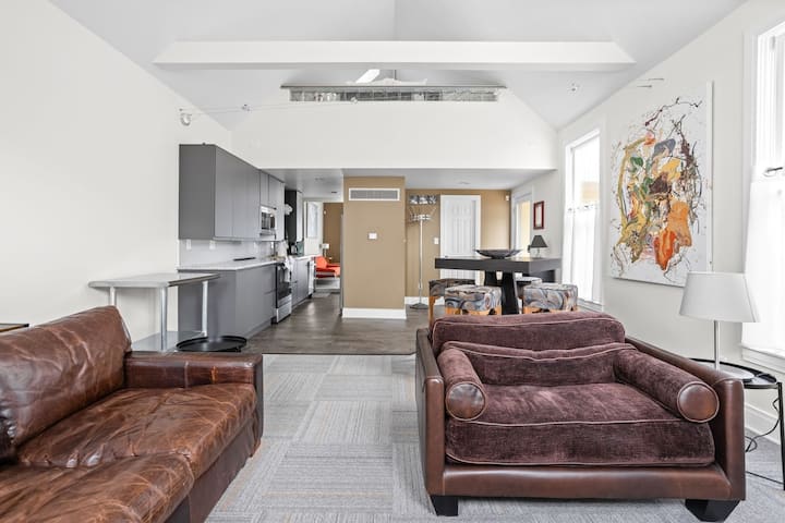Downtown Indy Gem | Quiet Street | Ideal Location! - Indianapolis, IN
