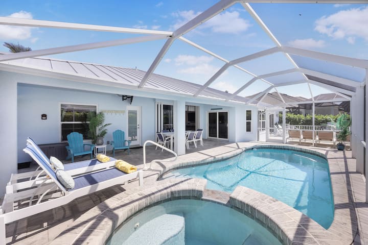 Coastal Home | Pool/spa, Steps To Beach & Food - Marco Island, FL