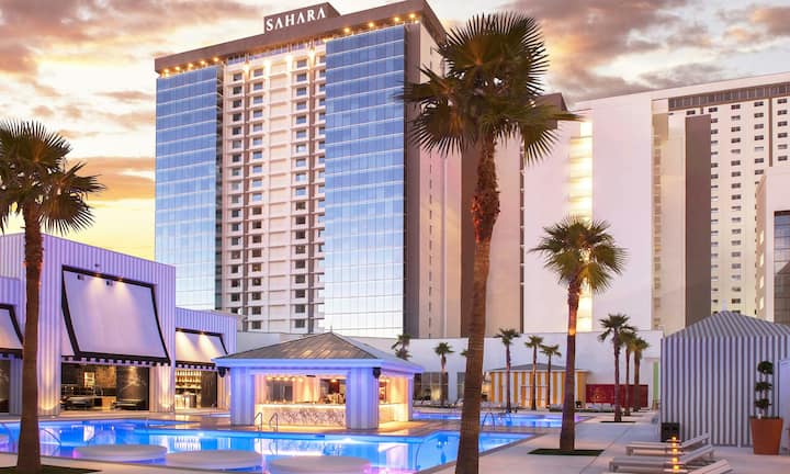 Double Queen Room With Luxury Shower - 