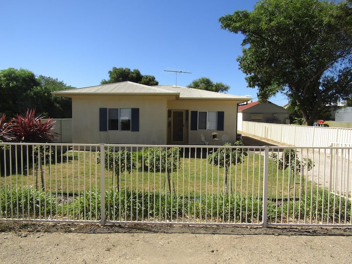 The Shack At Stansbury - Short Walk To The Beach! - Stansbury