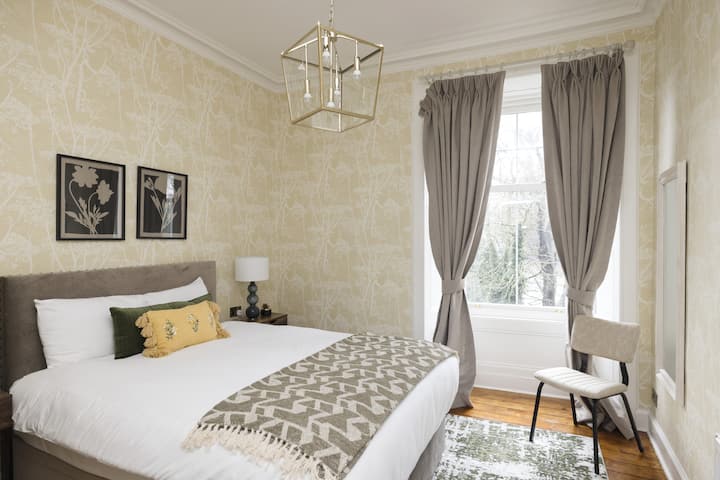 Stylish Flat Near Calton Hill - Edinburgh
