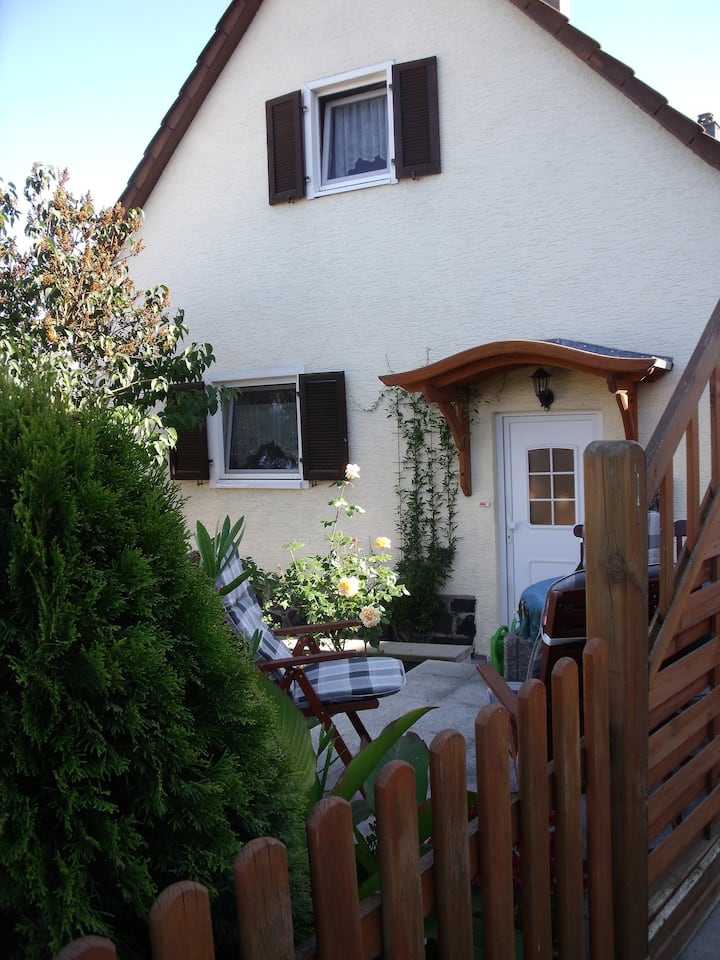 Ferienhaus Apfelblüte - Schotten