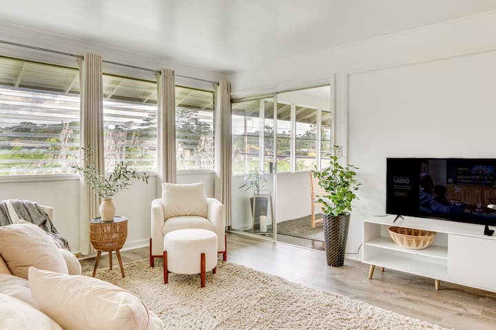 Hilo Apartment W/ Lanai - 2 Mi To Beaches! - Hilo, HI