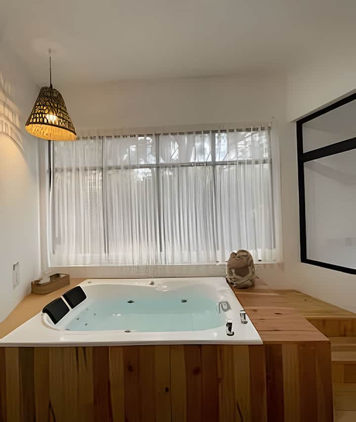 Comodidad Y Diseño Cerca Del Pueblo - Michoacán