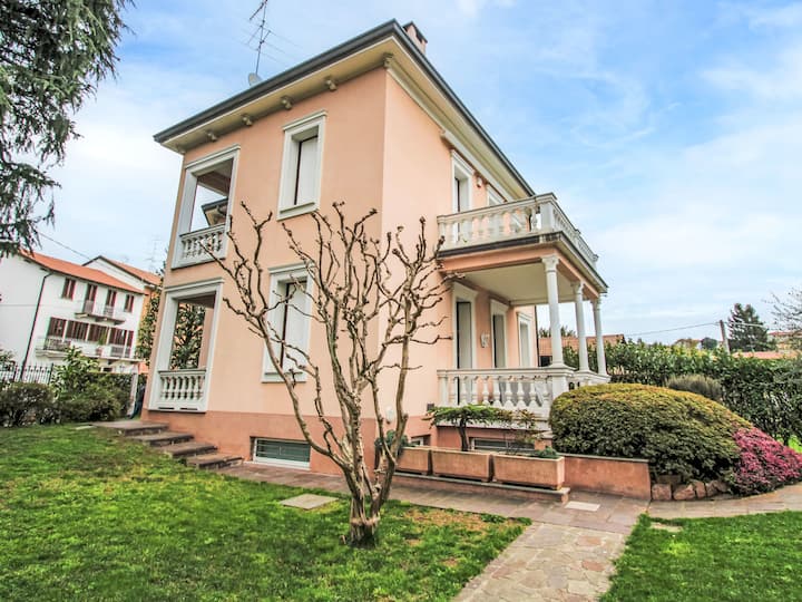 Le Rondini By Interhome - Varese