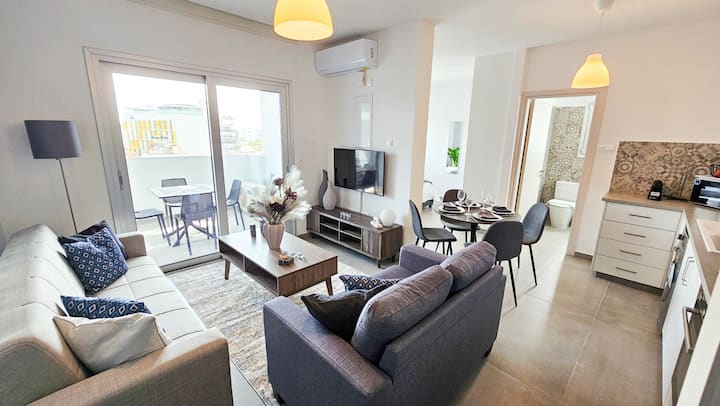 Sealife Citycenter Residences - 1bdr With Balcony - Larnaca