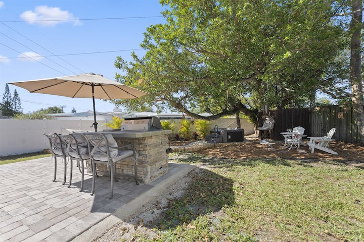 Cocoa Beach Serenity-walk To Pier-spa-pool Table - Cocoa Beach, FL