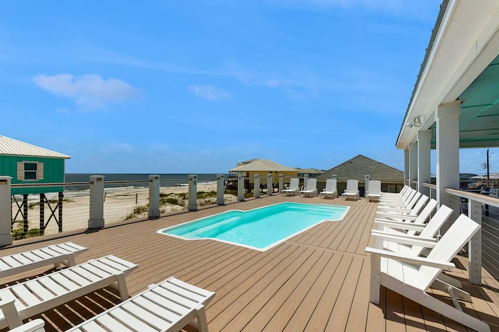 Gulf-front 4br With Luxe Pool & Deck, Dog-friendly - Dauphin Island, AL