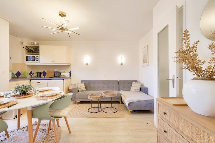 Appartement Chaleureux Avec Terrasse 2 Pièces 6 P - Saint-Raphaël