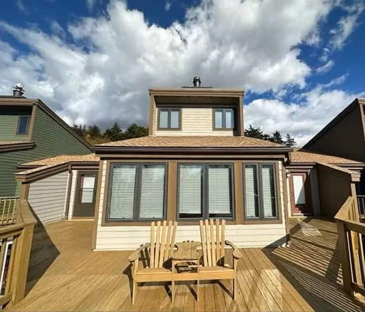 Snowshoe Mountain Retreat – Cozy, Outdoor Fun - Snowshoe, WV