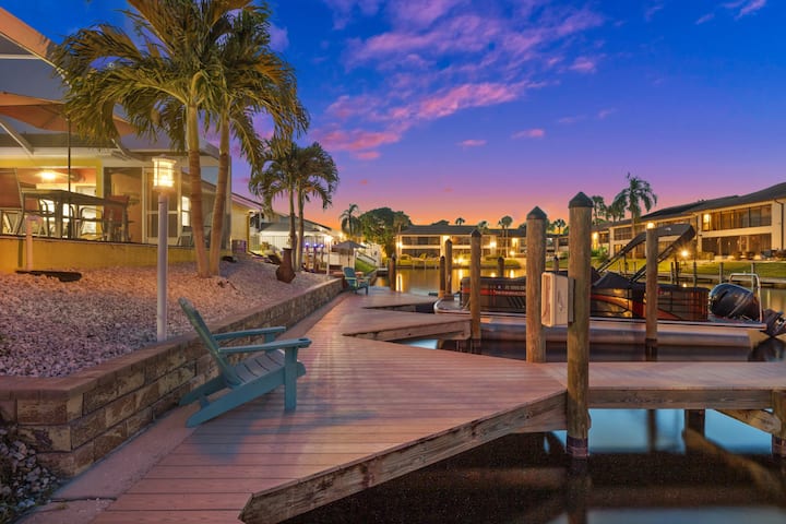 Waterfront Condo With Pool & Boat Slip - Sanibel Island, FL