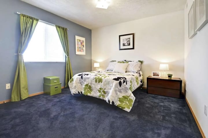 Cozy 1 Br Near Rivian And Shops - Splash Park, Bloomington