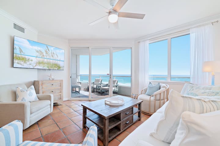 Updated, Direct Beach Front, Pet Friendly! - Orange Beach, AL