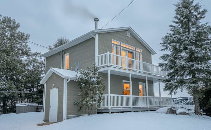 Confort Avec Vue Sur Le Lac | Chalet Lac-frontière - Québec