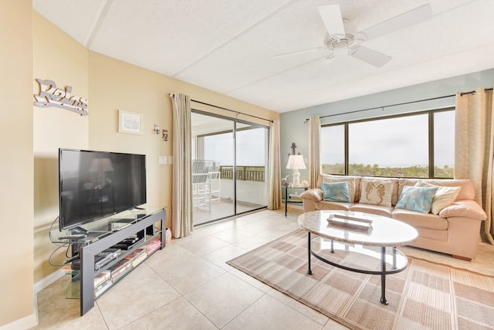 Windjammer 105 | Ocean View, Elevator Access! - Crescent Beach, FL