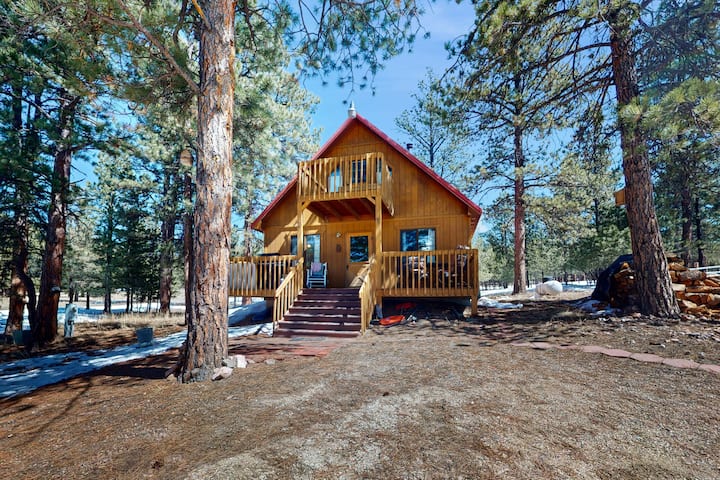 2br Mountain Cabin W/ Scenic Views & Wood Stove - Westcliffe, CO
