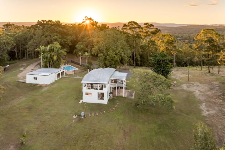 Lakeview Cottage In Mooloolah Valley: Pool & Sauna - Landsborough