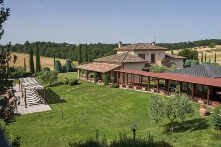 Villa Sanfatucchio - Castiglione del Lago