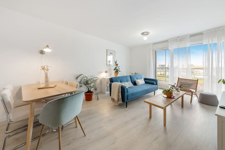 L'odyssee - Bel Appartement -Terrasse Et Parking - Vannes