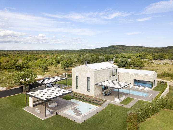 Luxury Villa Art Zen - Pools & Sauna, Bale, Istria - Bale
