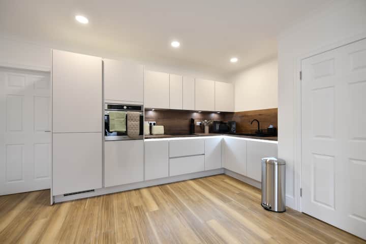 Troon Portland Apt A - Troon