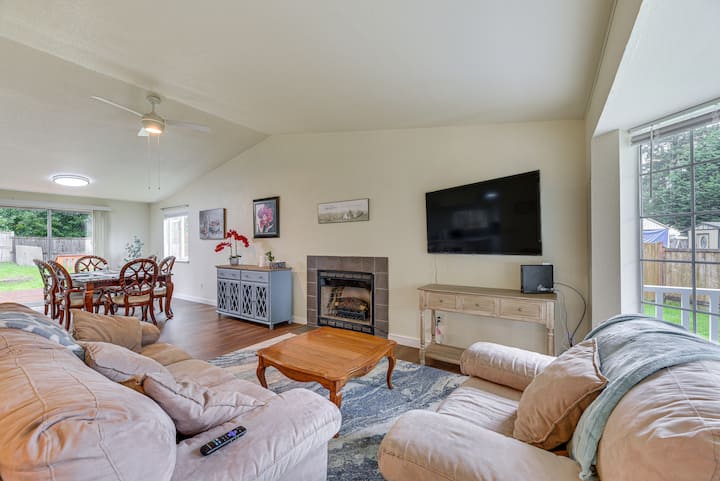 Olympia Home W/ Deck ~ 7 Mi To Amtrak Train! - State of Washington