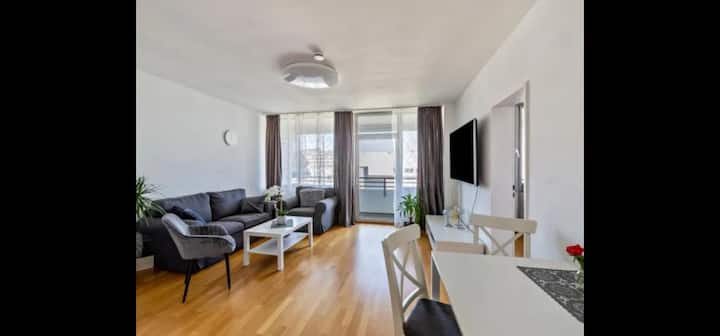 Stunning 1-bed Apartment In Neuss - Düsseldorf Central Station